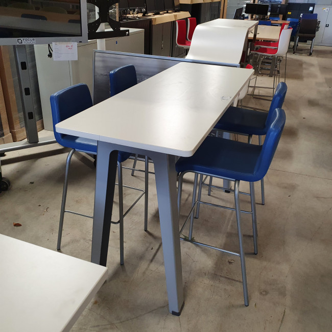 Steelcase B Free design bartafel met 4 krukken - 170x60 cm - HO Van ...